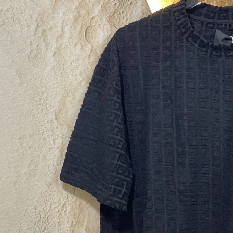 Low-cost Givenchy T-Shirts