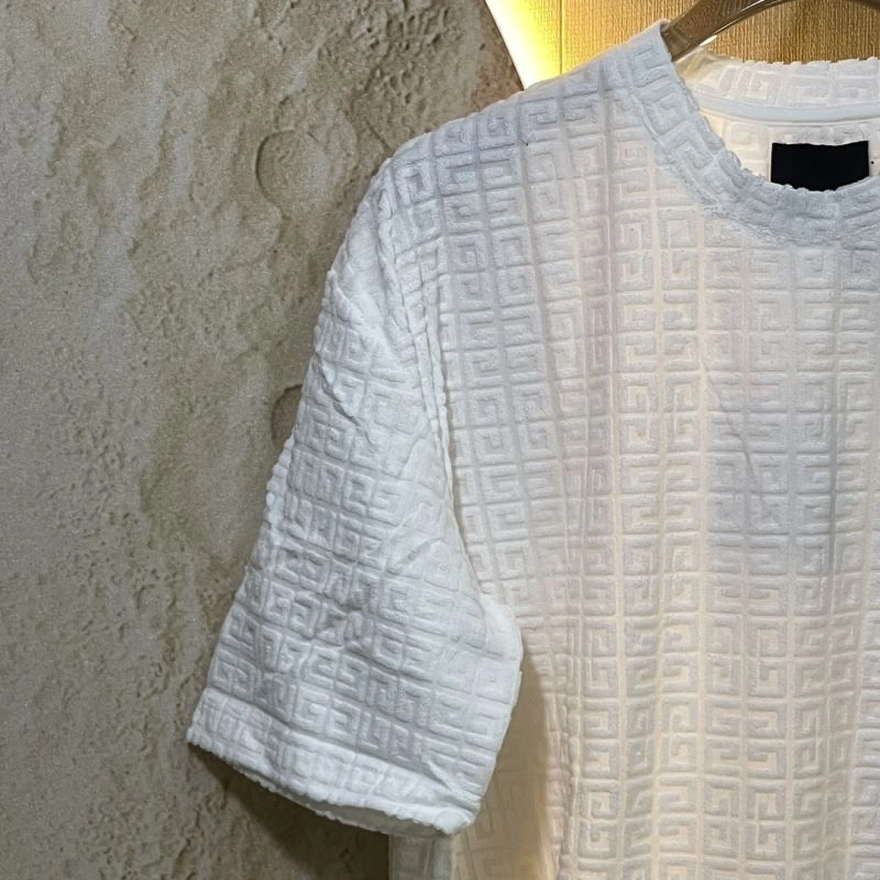 Economical Givenchy T-Shirts
