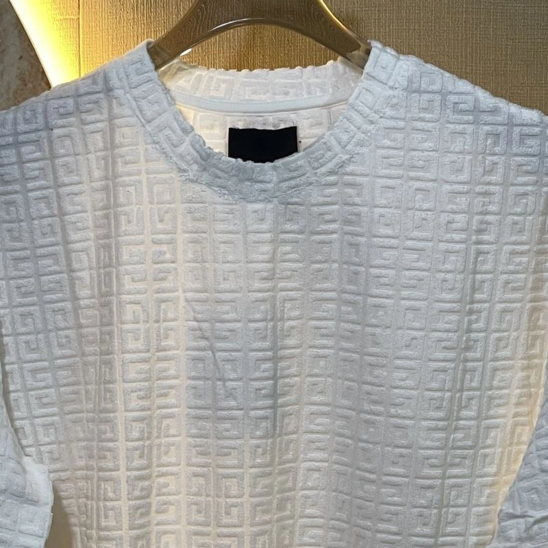 Economical Givenchy T-Shirts