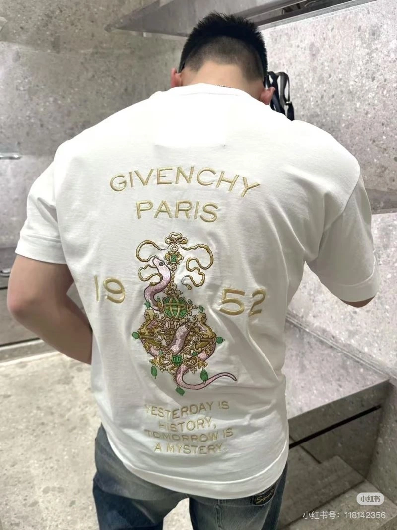 Brand-original Givenchy T-Shirts