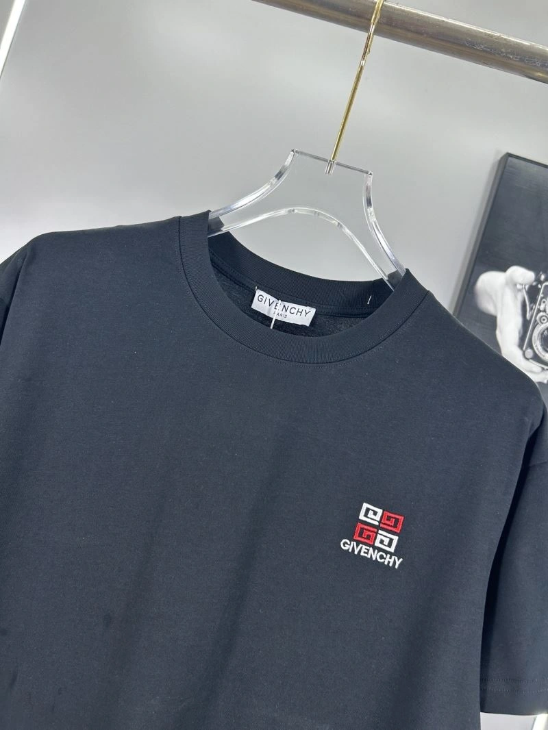 Factory-made Givenchy T-Shirts