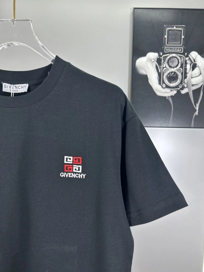Factory-made Givenchy T-Shirts