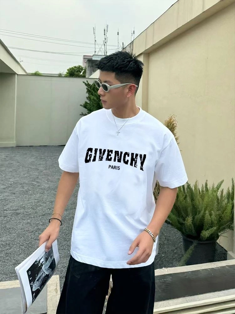 1:1 copy Givenchy T-Shirts