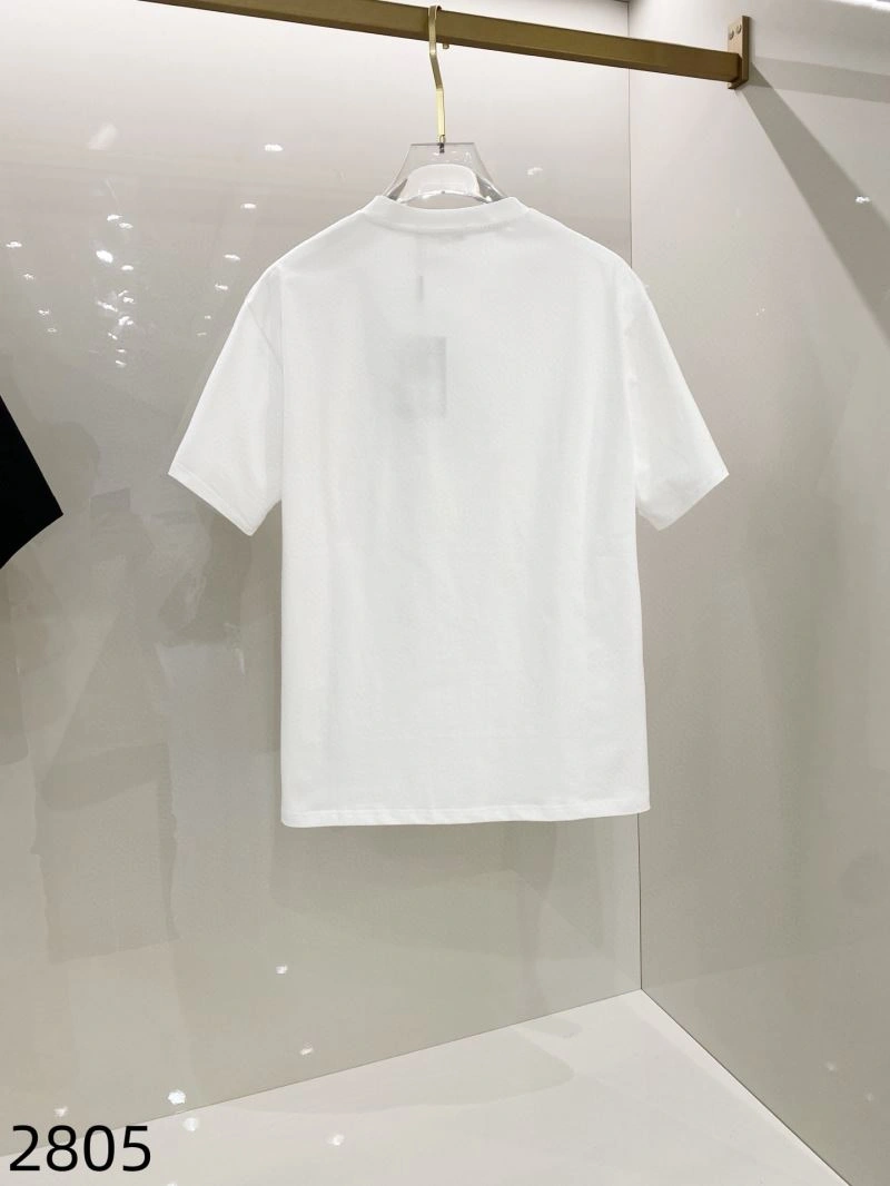Bargain Givenchy T-Shirts