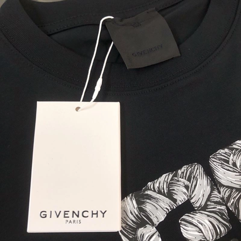 1:1 copy Givenchy T-Shirts
