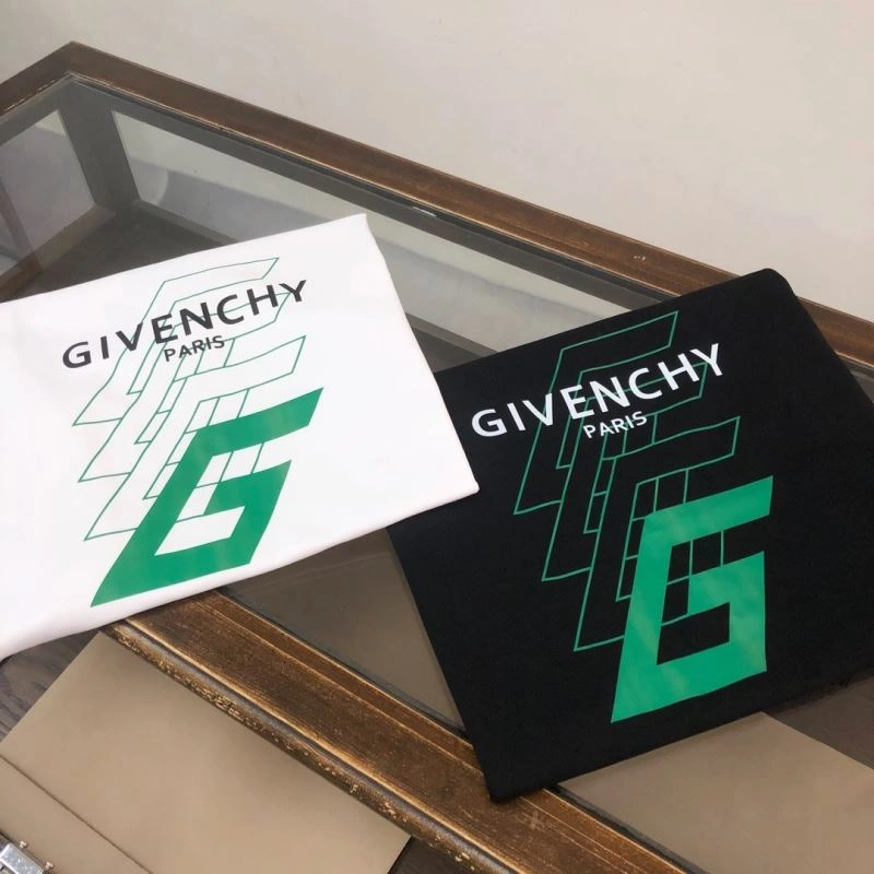 Top match Givenchy T-Shirts