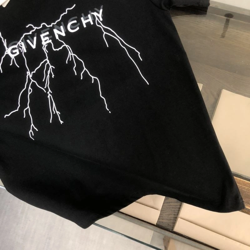 Reasonably priced Givenchy T-Shirts