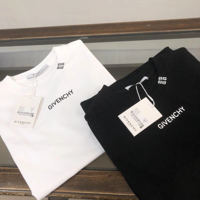 Inexpensive Givenchy T-Shirts