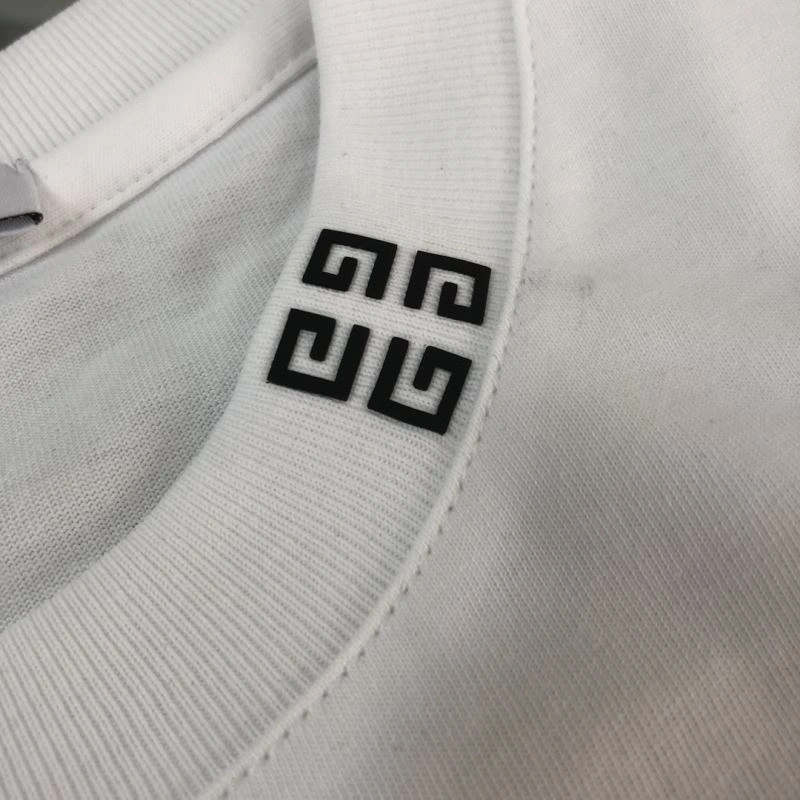 Inexpensive Givenchy T-Shirts