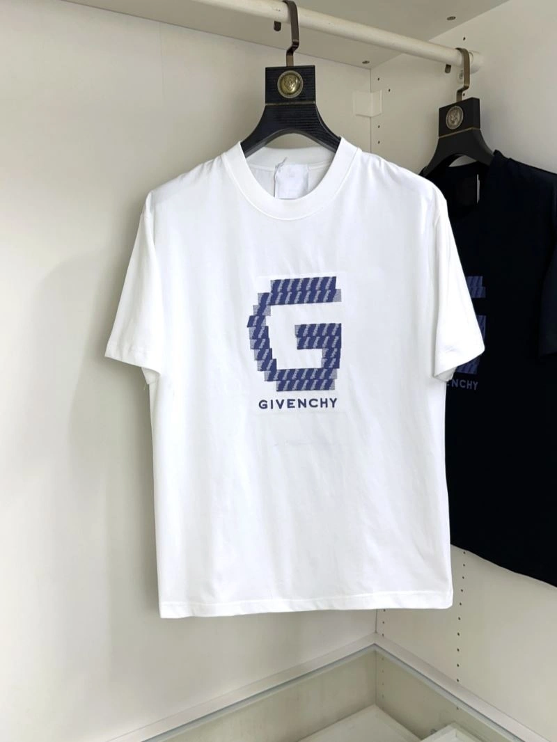 Givenchy T-Shirts