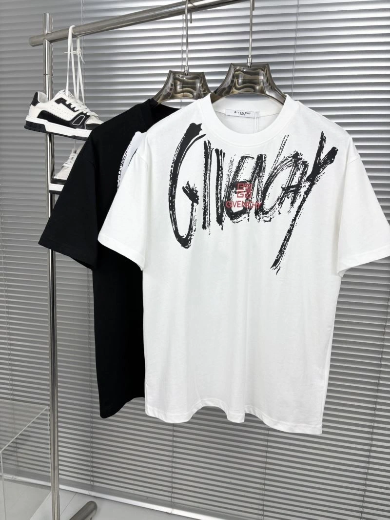 Givenchy T-Shirts