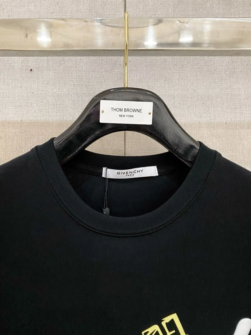 Inexpensive Givenchy T-Shirts