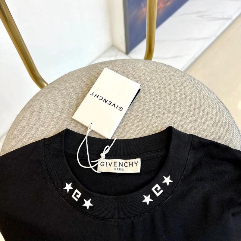 Low-cost Givenchy T-Shirts