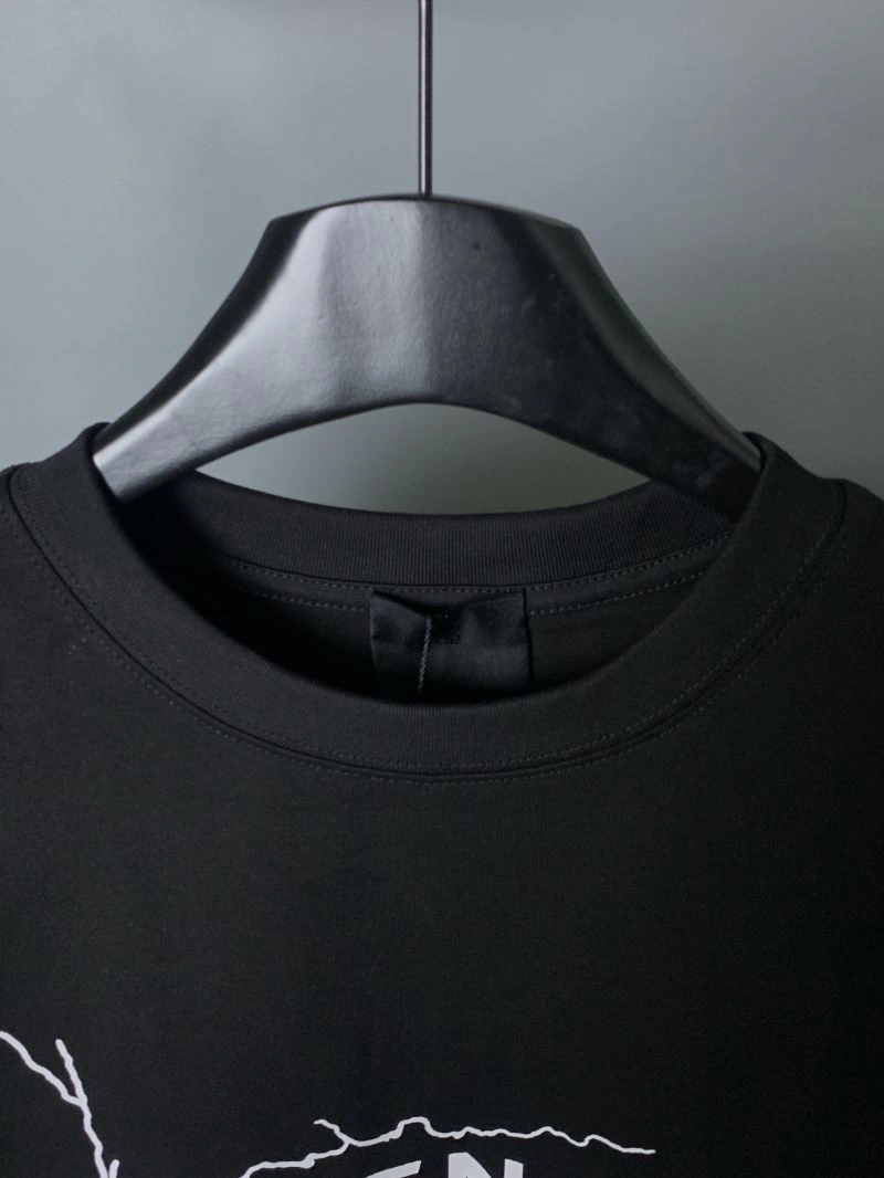 Inexpensive Givenchy T-Shirts