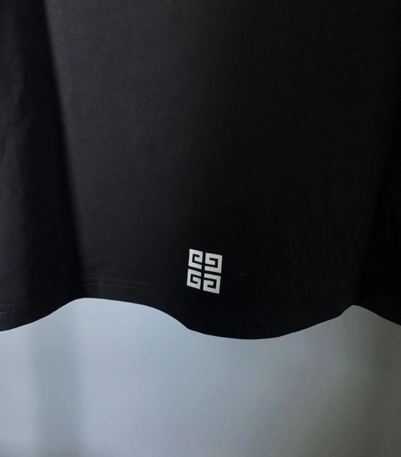 Inexpensive Givenchy T-Shirts