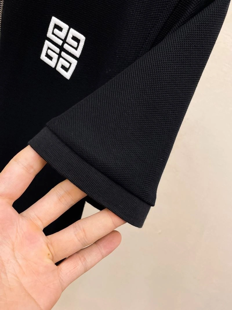 Discounted Givenchy T-Shirts