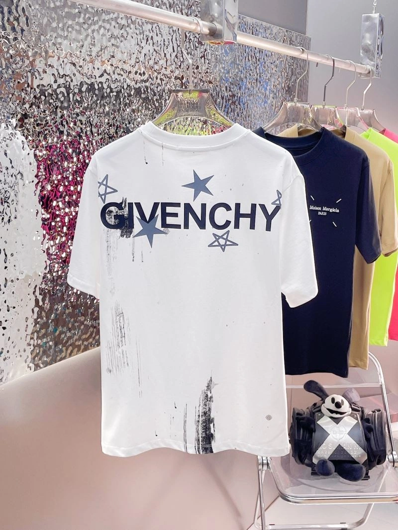 Top match Givenchy T-Shirts