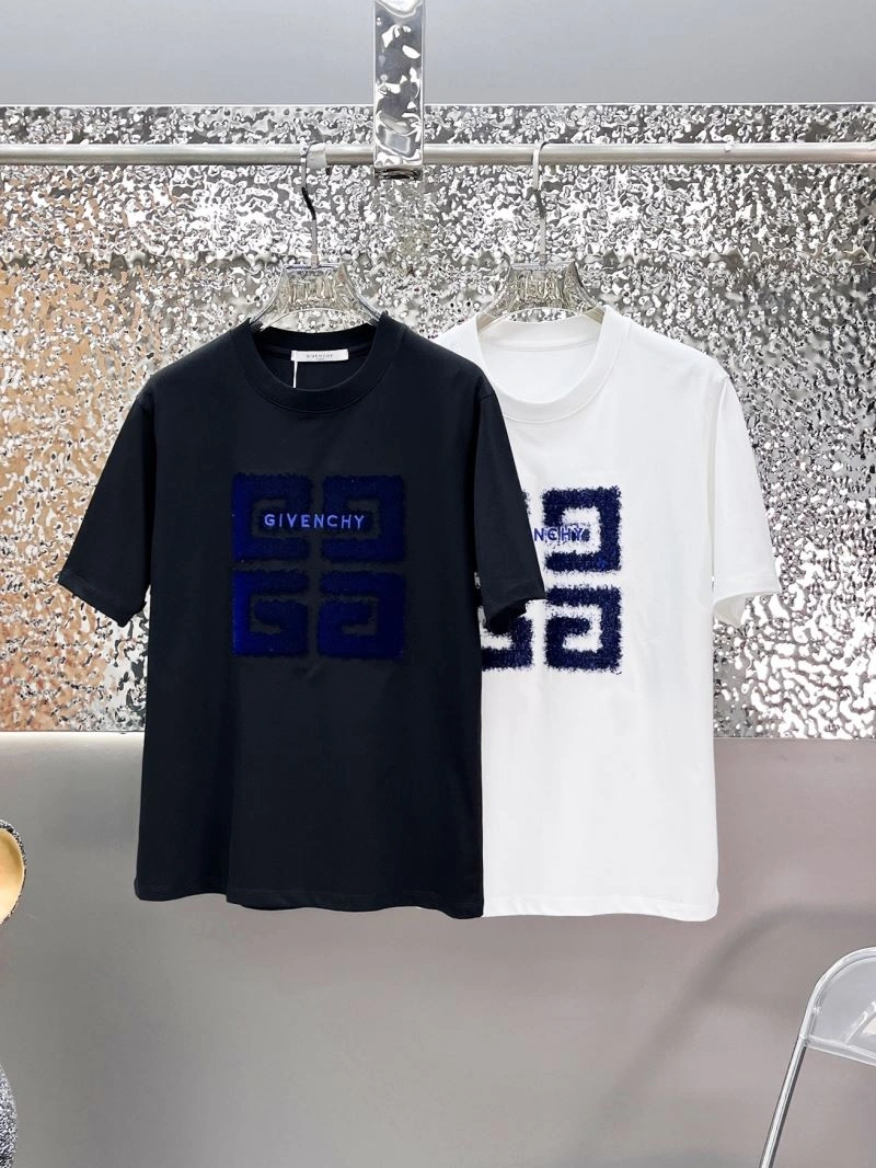 High fidelity Givenchy T-Shirts