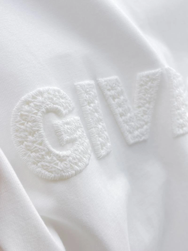 Cut-rate Givenchy T-Shirts