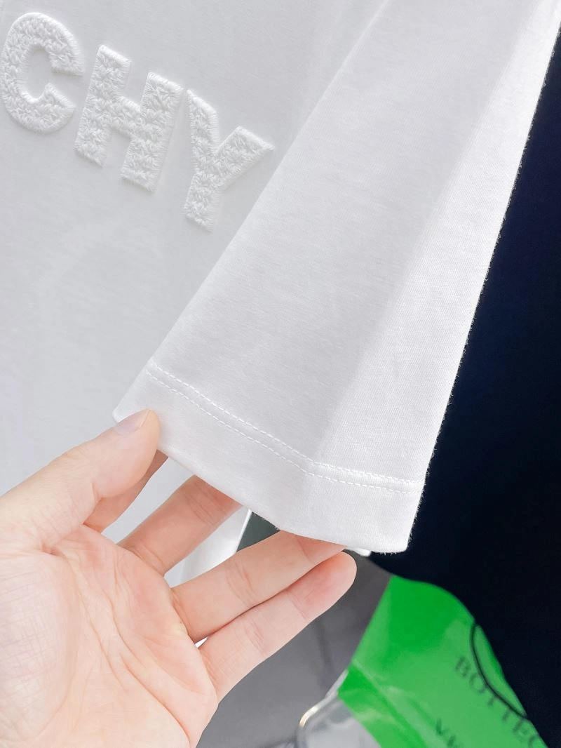 Cut-rate Givenchy T-Shirts