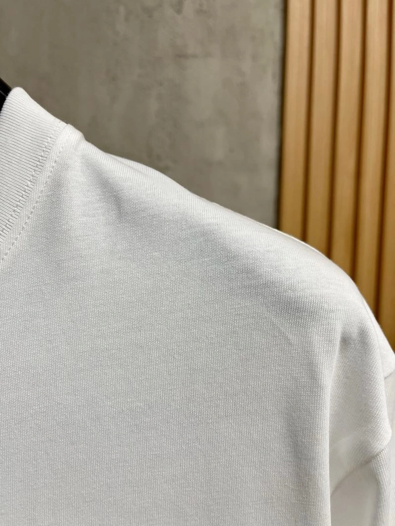 High fidelity Givenchy T-Shirts