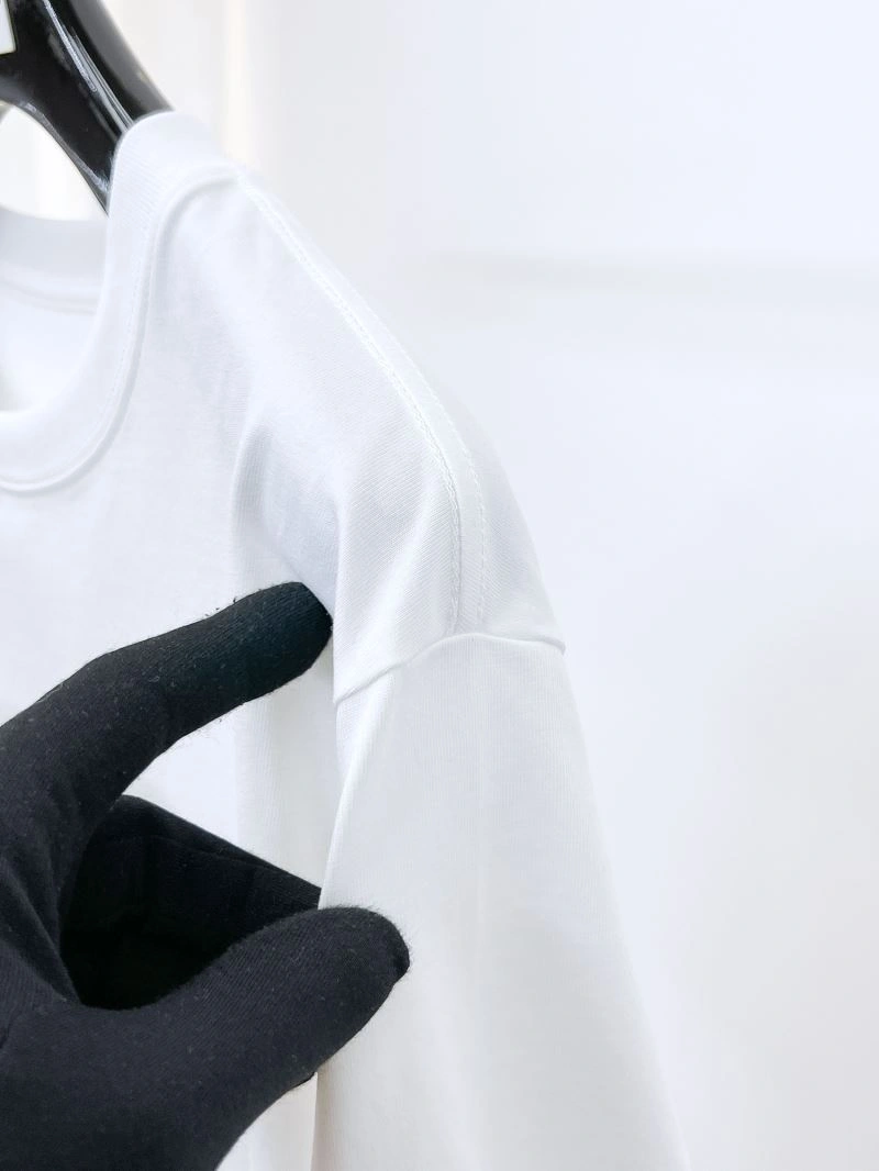 Factory-made Givenchy T-Shirts