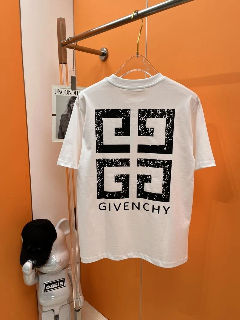 High accuracy Givenchy T-Shirts
