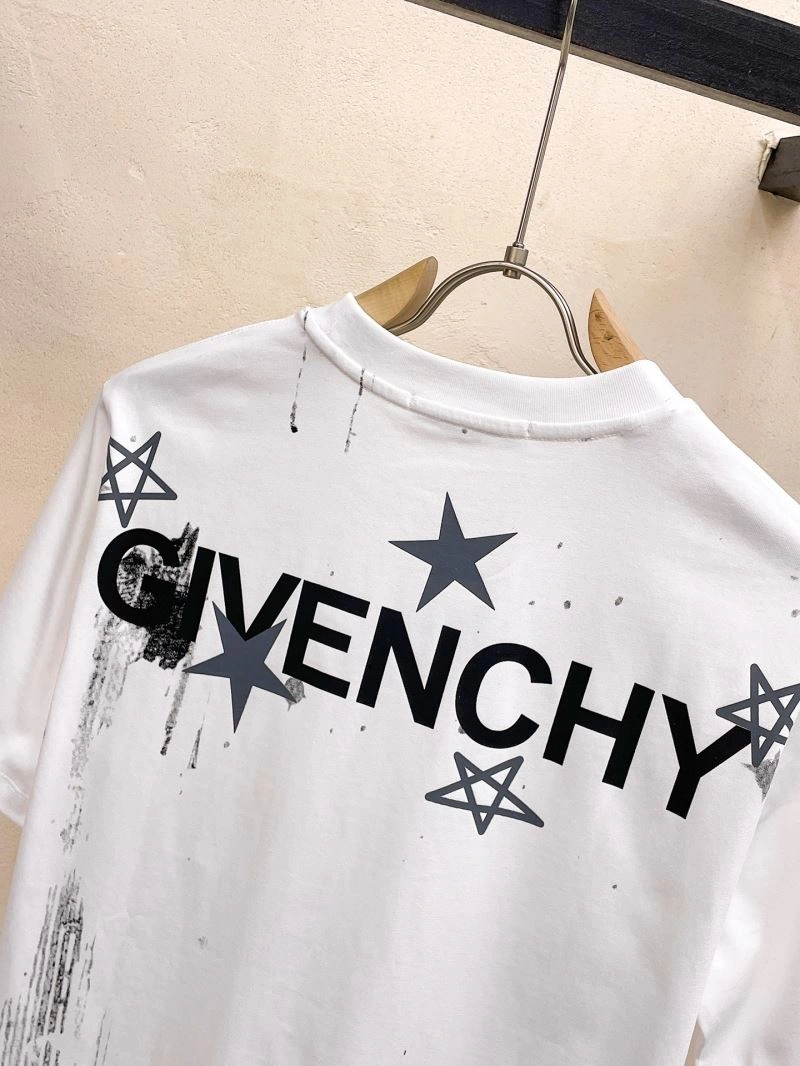 Discounted Givenchy T-Shirts