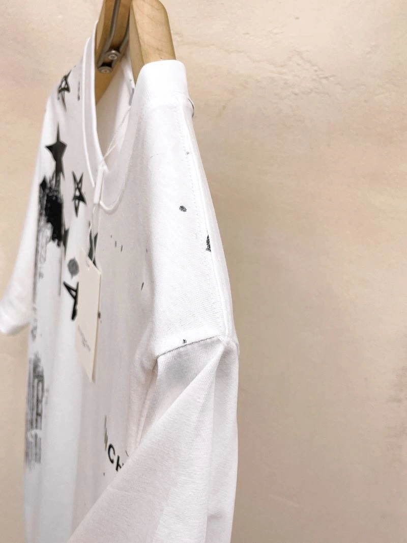 Discounted Givenchy T-Shirts