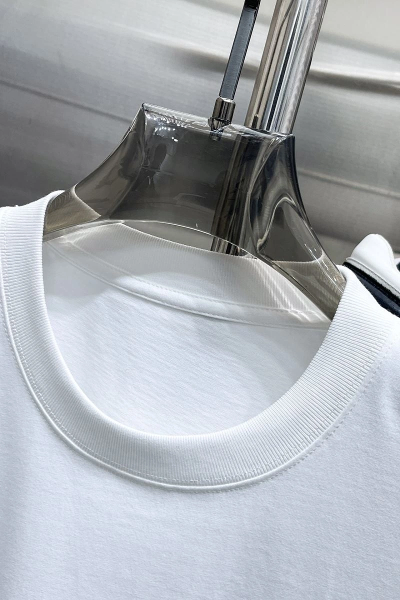 Exact replica Givenchy T-Shirts