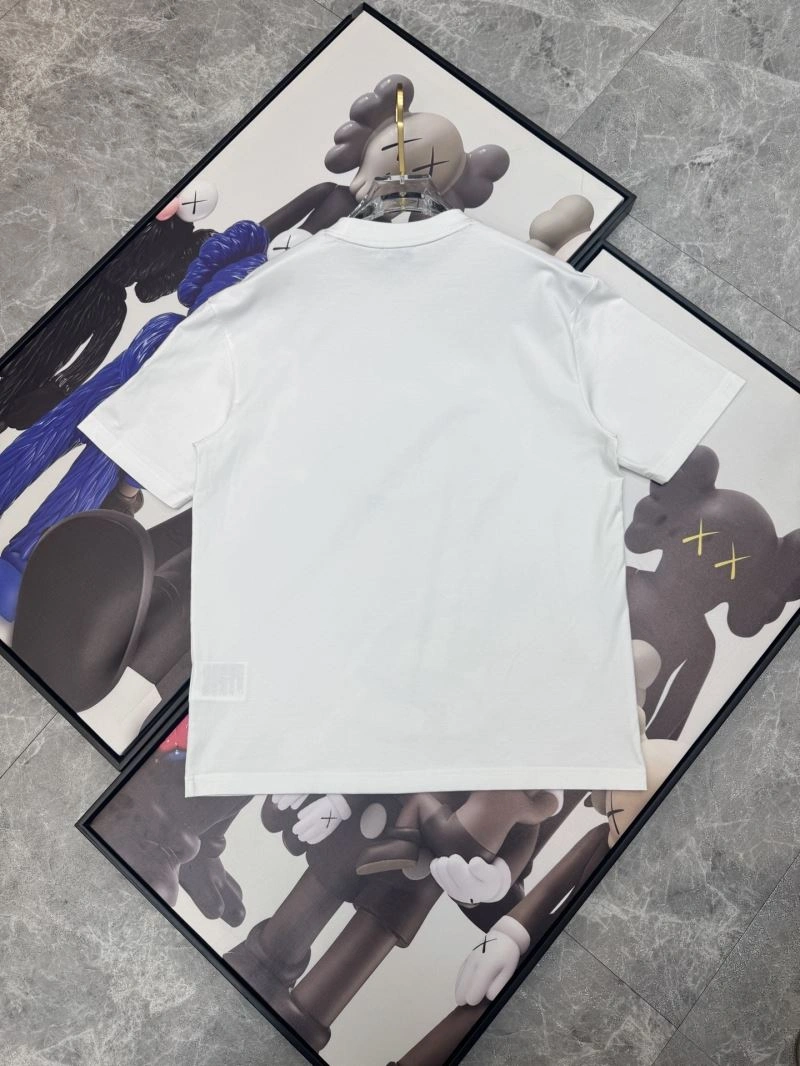 High fidelity Givenchy T-Shirts