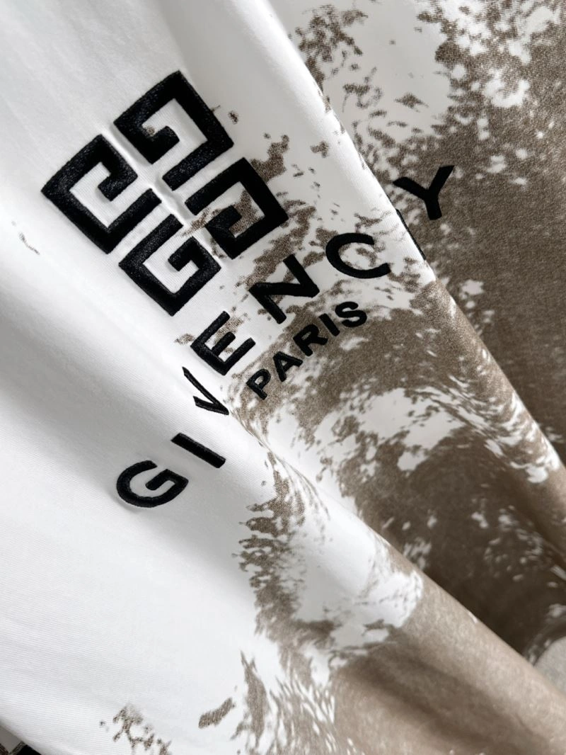 Low-cost Givenchy T-Shirts