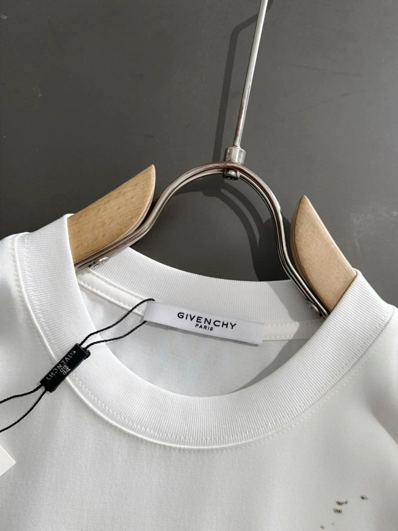 Low-cost Givenchy T-Shirts