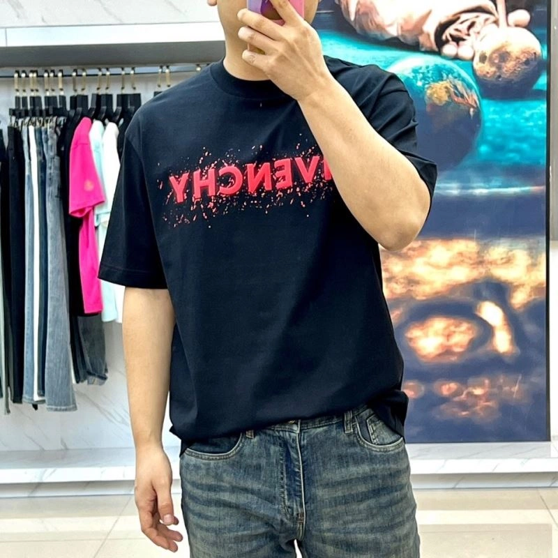 Top match Givenchy T-Shirts