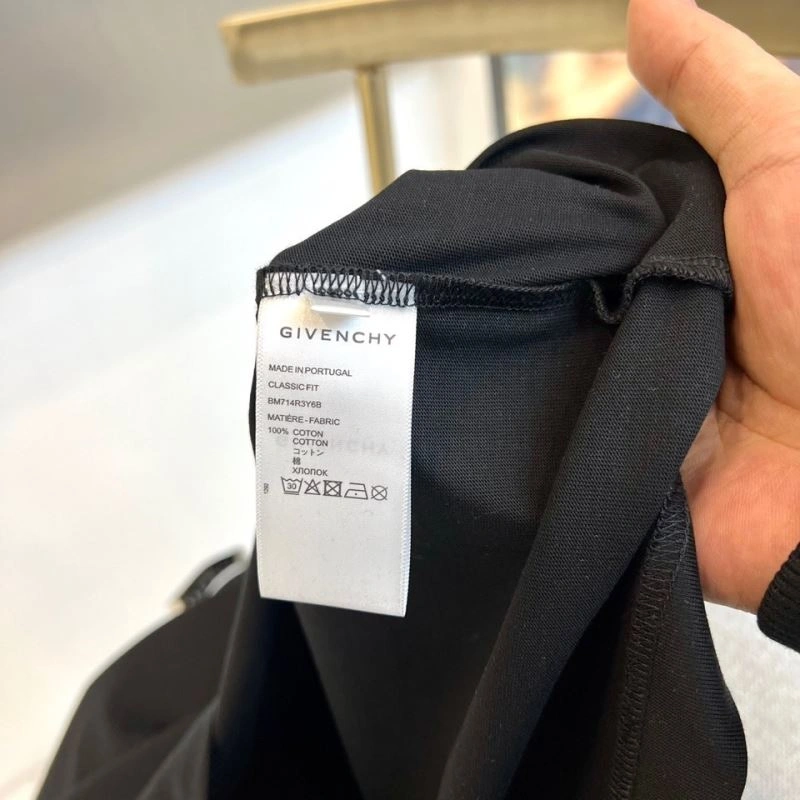 Top match Givenchy T-Shirts