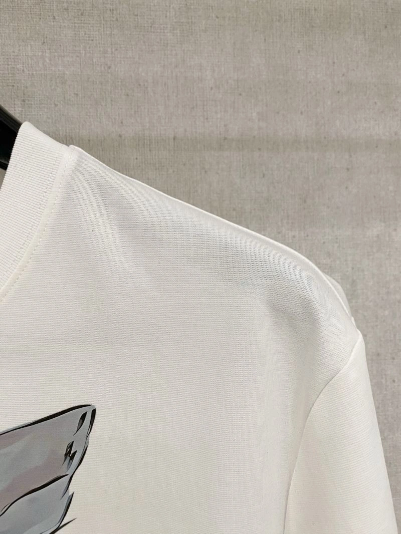 Accurate model Givenchy T-Shirts