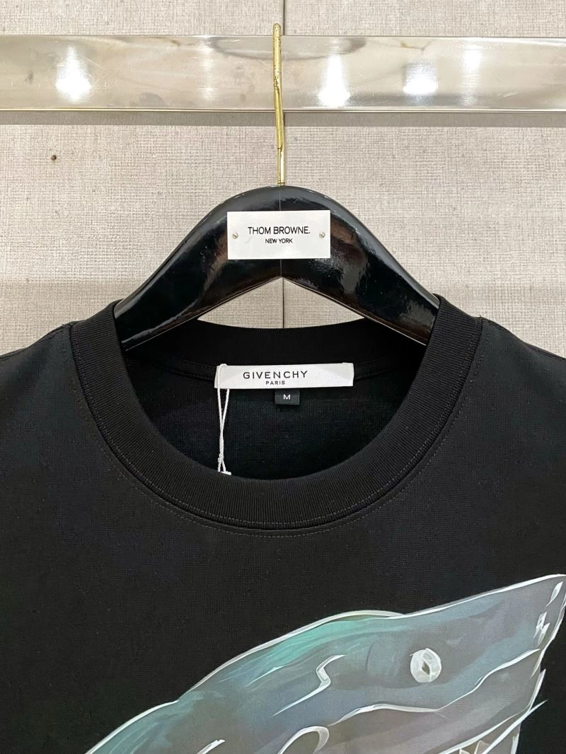 Top match Givenchy T-Shirts