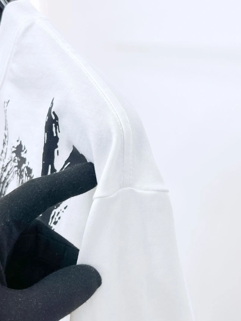 Exact replica Givenchy T-Shirts