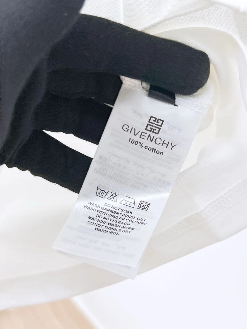 Exact replica Givenchy T-Shirts