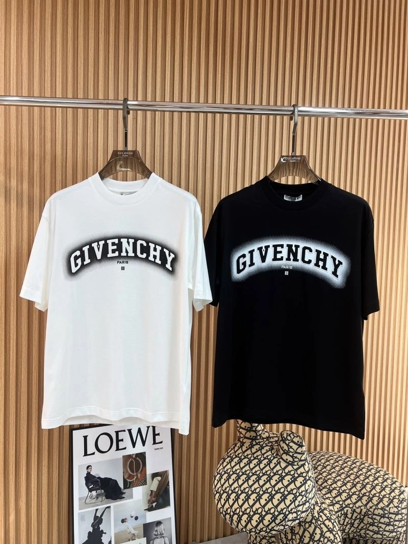 Givenchy T-Shirts