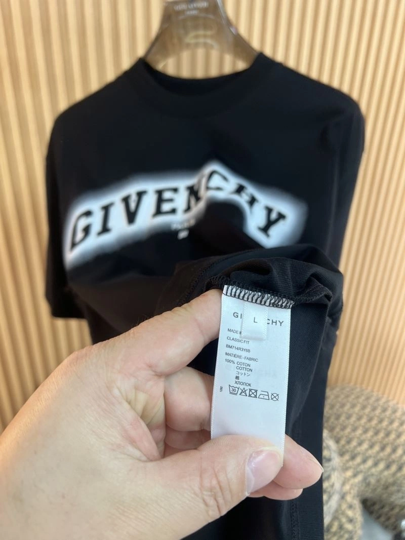 Cut-rate Givenchy T-Shirts