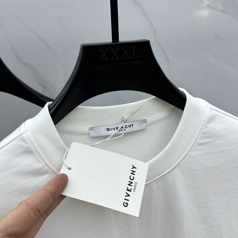 1:1 copy Givenchy T-Shirts