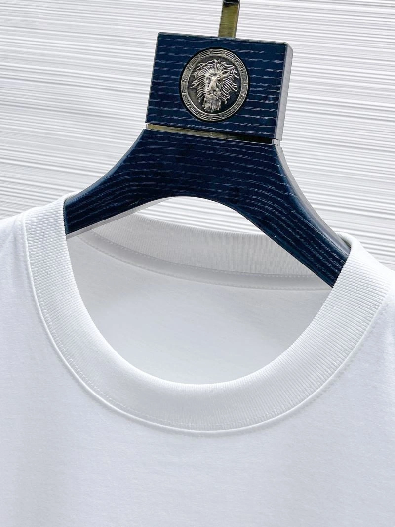 Reasonably priced Givenchy T-Shirts