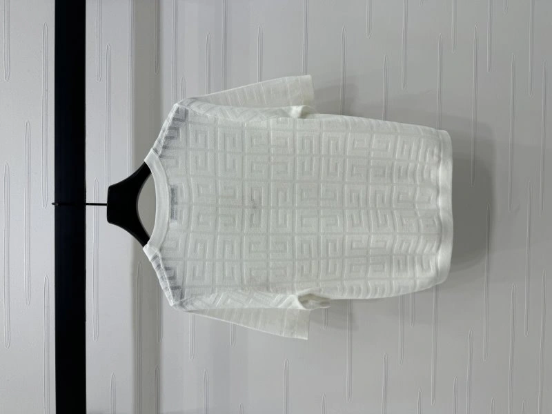 Accurate model Givenchy T-Shirts