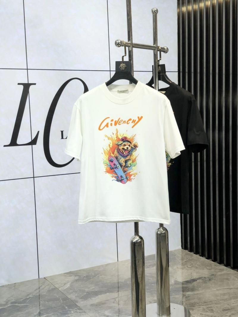 Givenchy T-Shirts