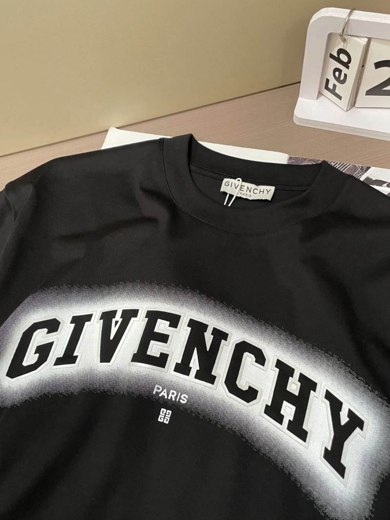 High accuracy Givenchy T-Shirts