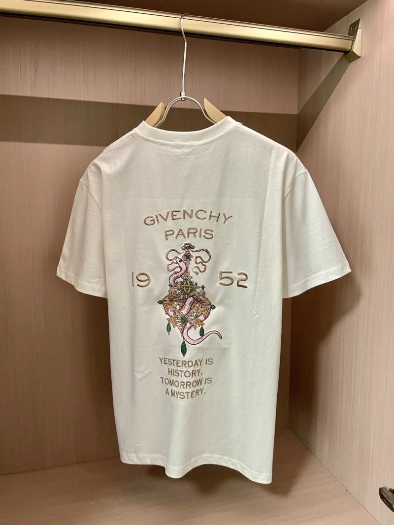 Factory-made Givenchy T-Shirts