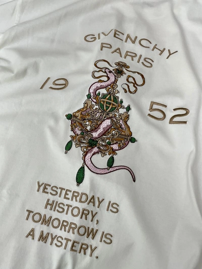 Factory-made Givenchy T-Shirts