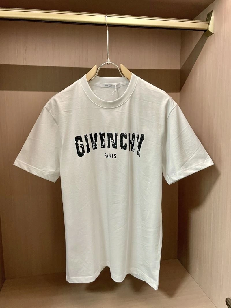 Top match Givenchy T-Shirts