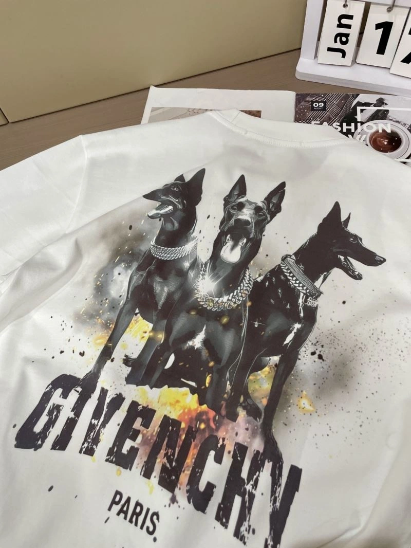 Top match Givenchy T-Shirts